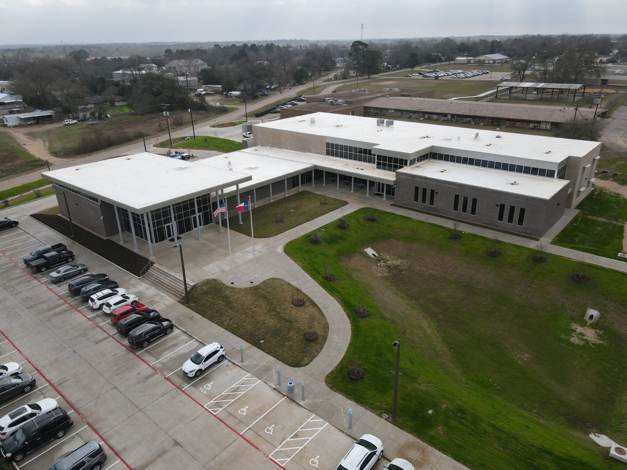 Willis ISD Administration Building – Andrade Construction Companies
